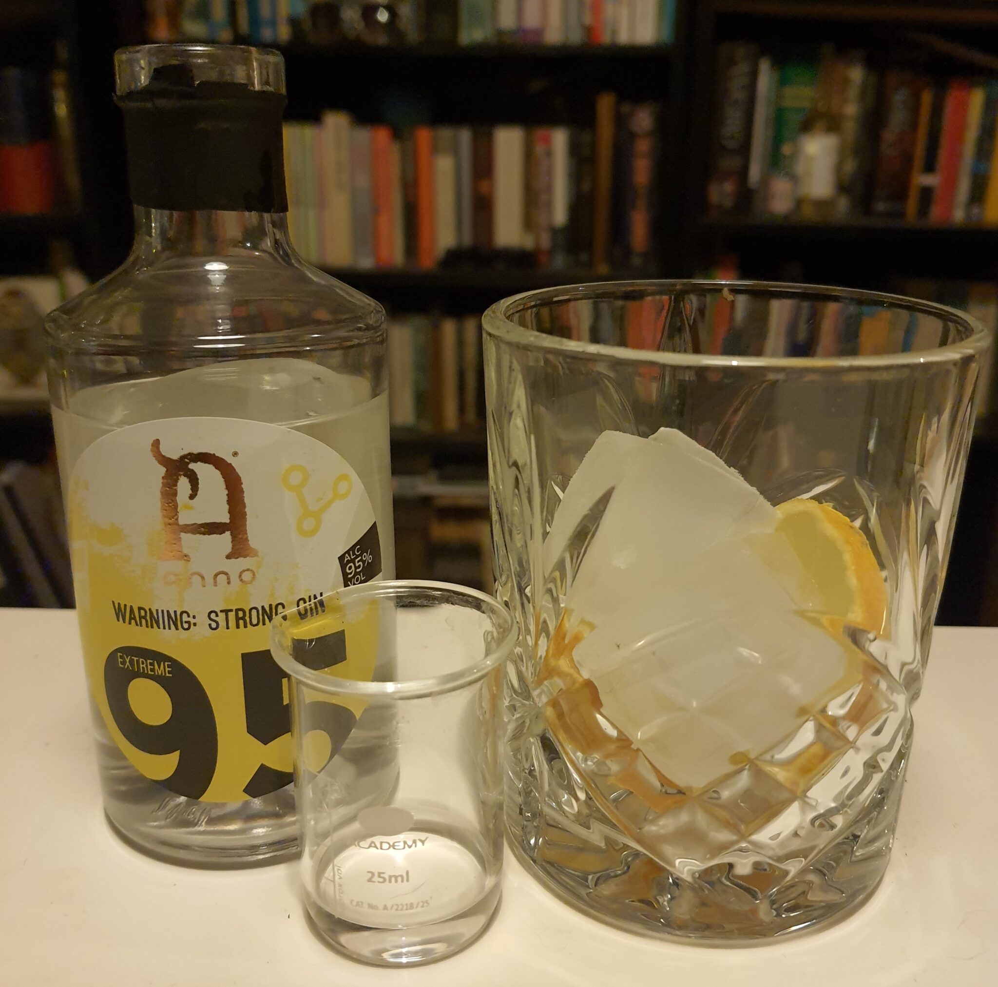 The Worlds Strongest Gin - Anno Extreme 95 ⋆ Under the Ginfluence